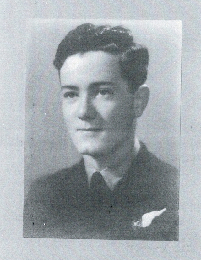 Warrant Officer Ronald Anthony Ashton, RAAF | Stanthorpe Today