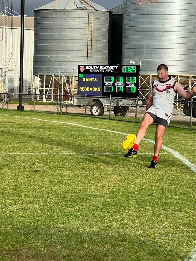Redbacks show heart in tough Ben Brooks Memorial clash | Stanthorpe Today